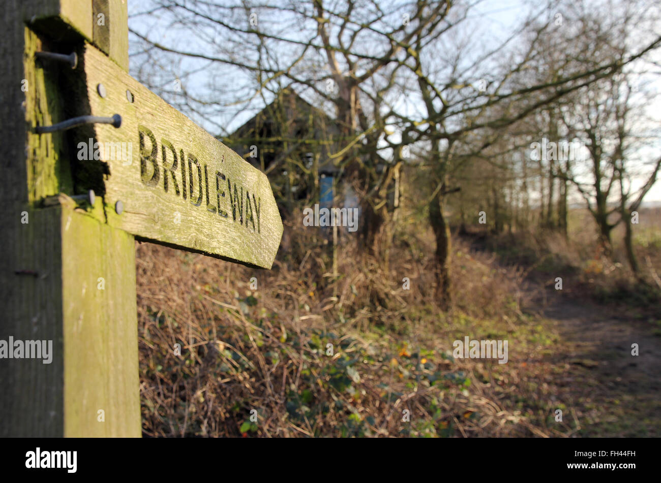 bridleway sign and path Stock Photo - Alamy
