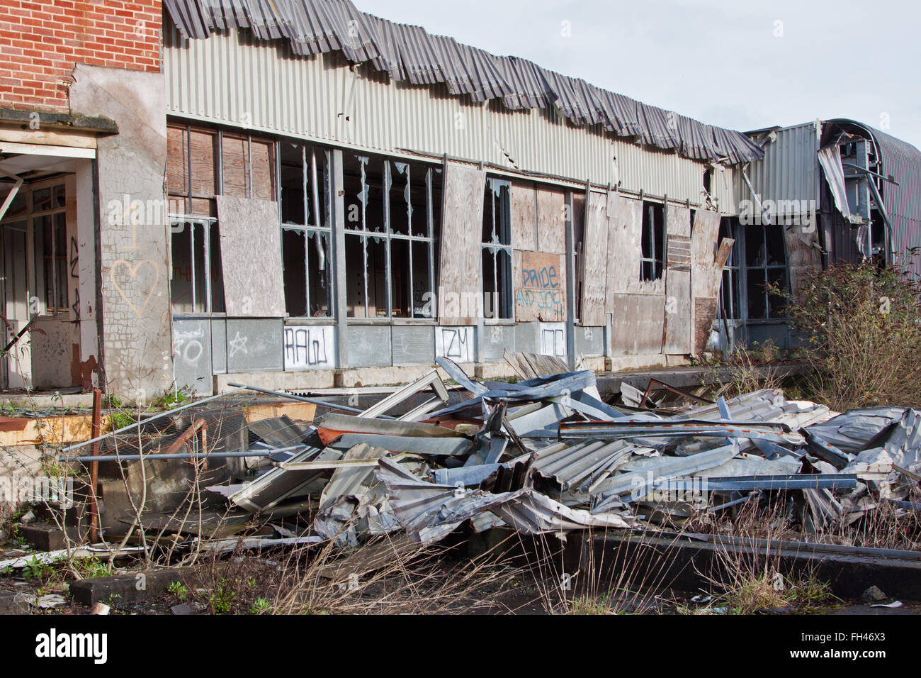 Industrial blight hi-res stock photography and images - Alamy