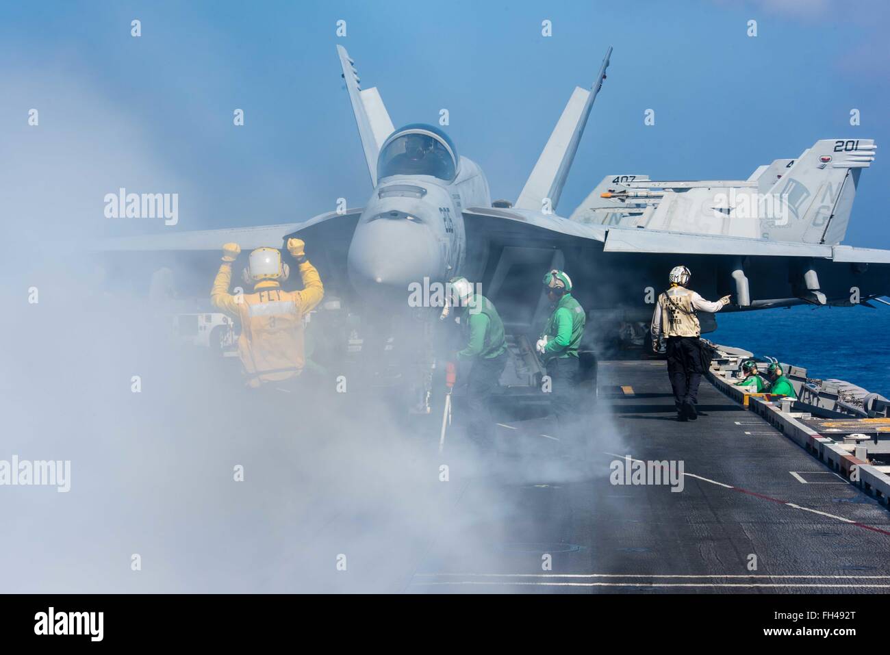 PHILIPPINE SEA (Feb. 23, 2016) - Aviation Boatswain's Mate (Handling ...