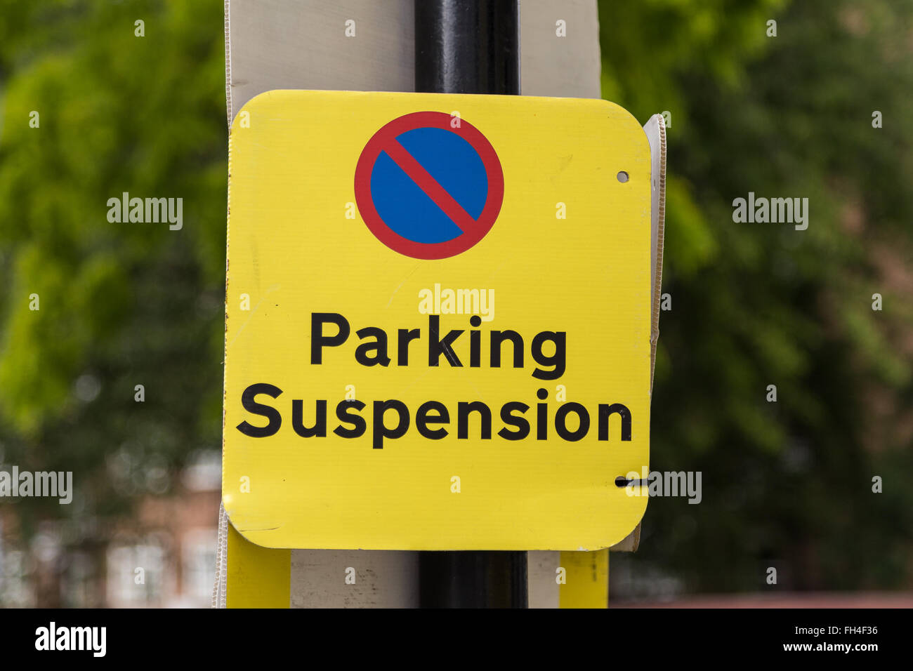 Warning sign parking suspension hi-res stock photography and images - Alamy