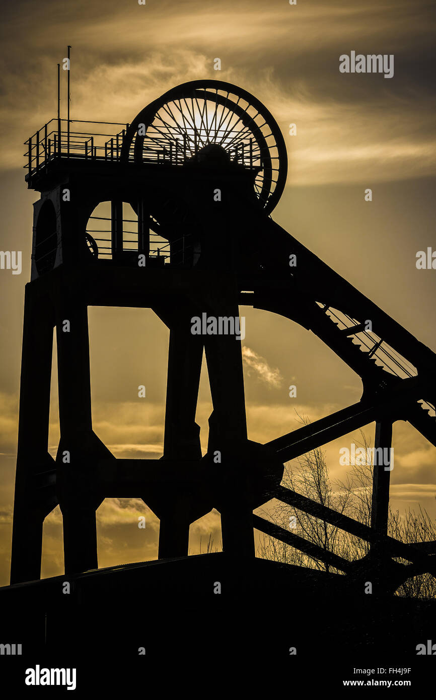 silhouette of old coal mine headstocks Stock Photo - Alamy