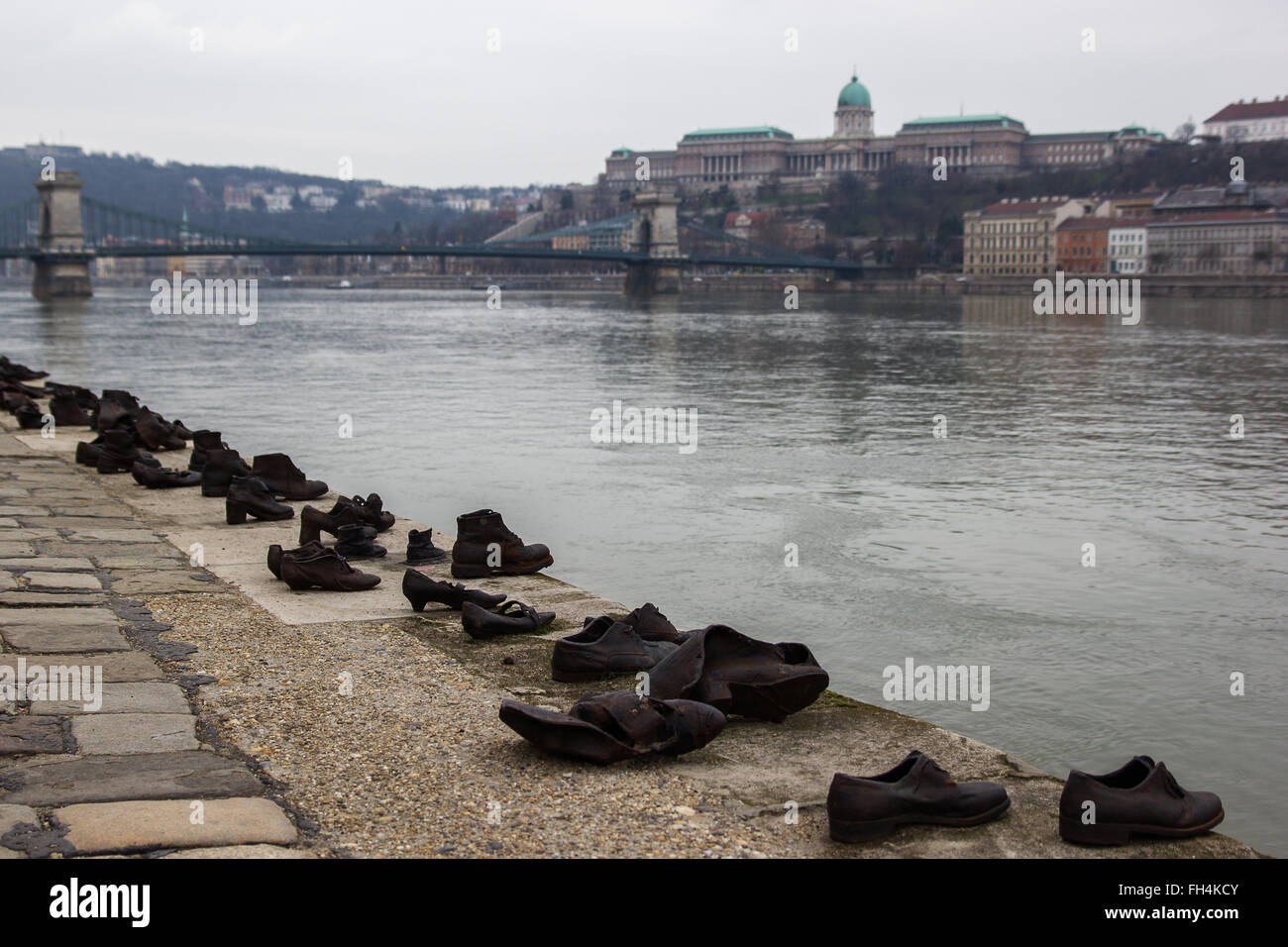 These shoes are a memorial to honour Jews killed by fascist Arrow Cross ...