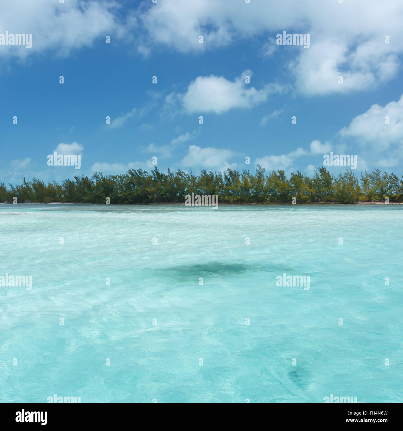 Caribbean sea and lonely island Stock Photo - Alamy