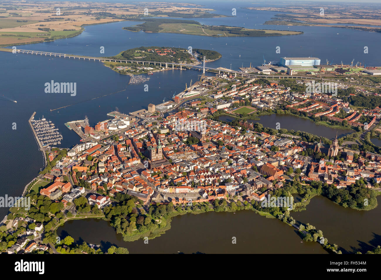 Old town island hi-res stock photography and images - Alamy
