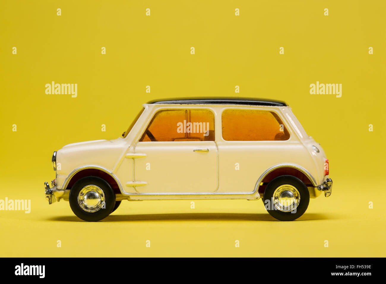 Mini Cooper High Resolution Stock Photography and Images - Alamy