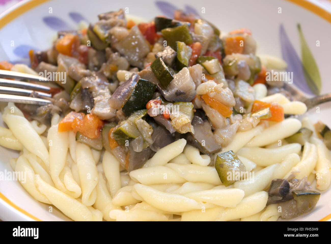 macaroni with vegetable ragu a veggie bolognese-style sauce Stock Photo ...