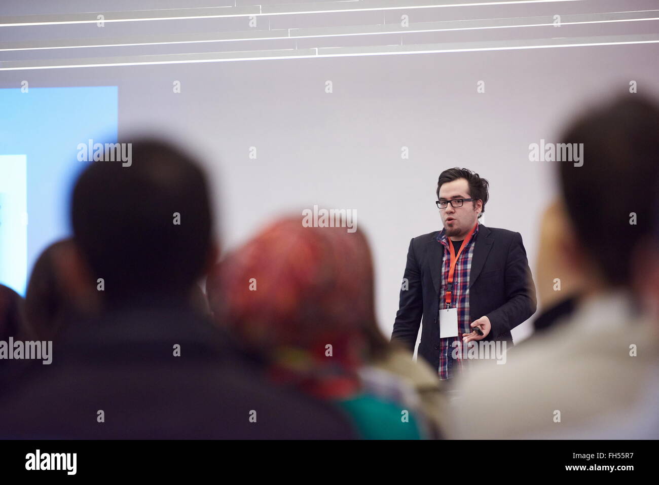 Conference projector speaker hi-res stock photography and images - Alamy