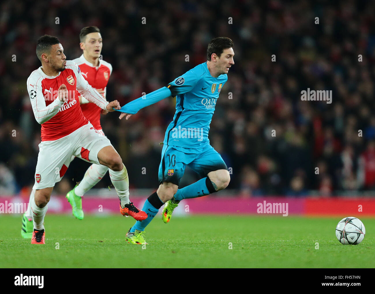Emirates stadium lionel messi hi-res stock photography and images - Alamy