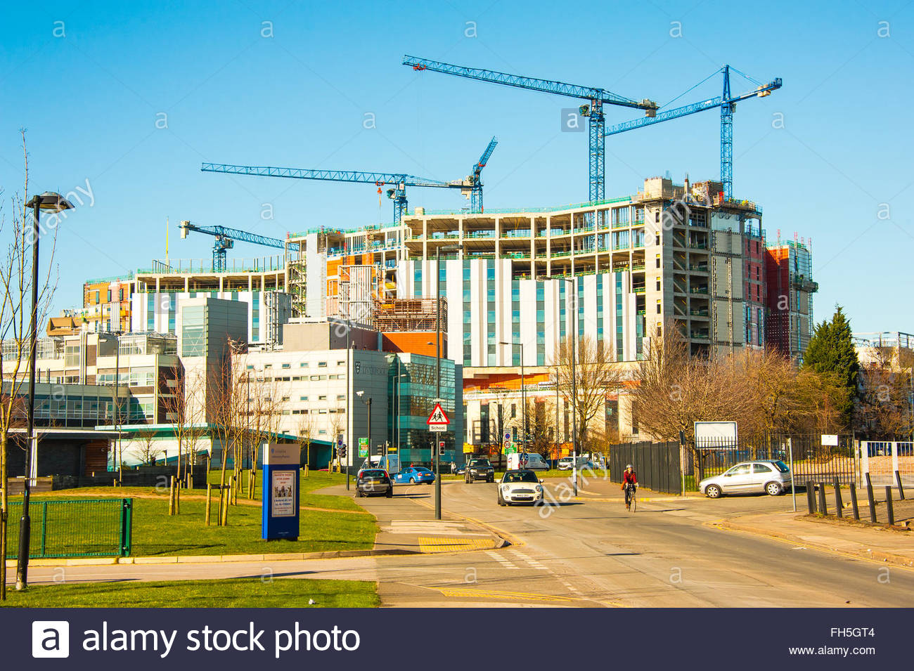 Royal Liverpool Hospital Construction High Resolution Stock Photography ...
