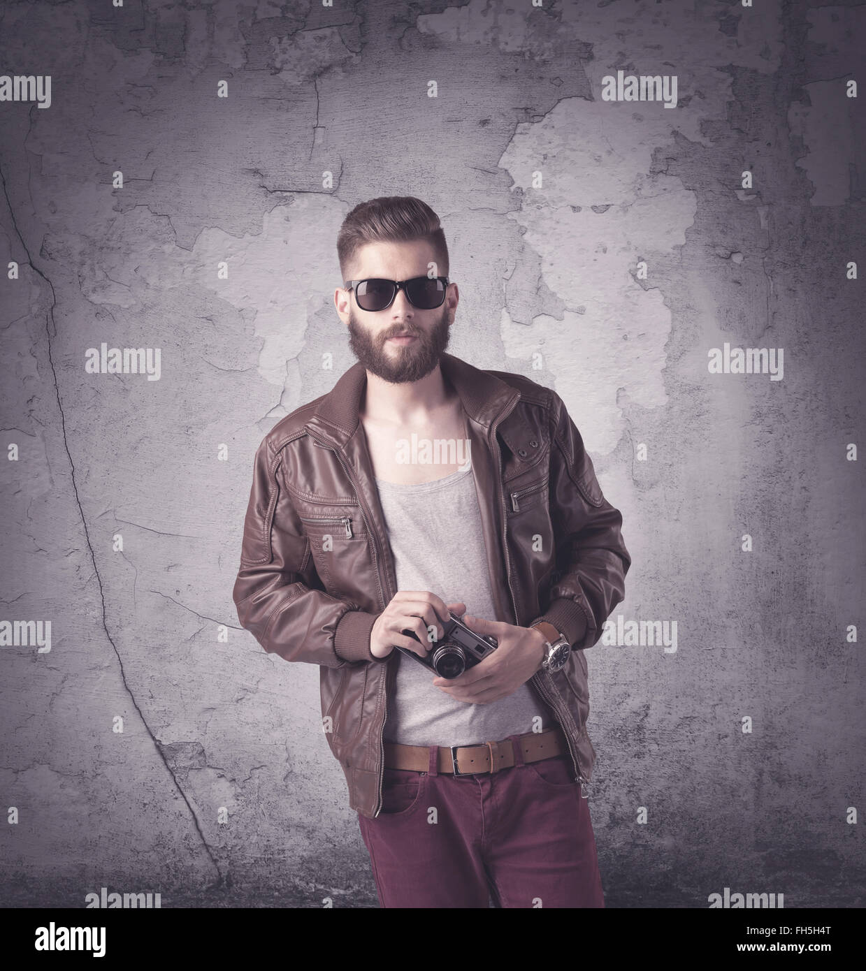 Handsome hipster in fashion clothing Stock Photo - Alamy