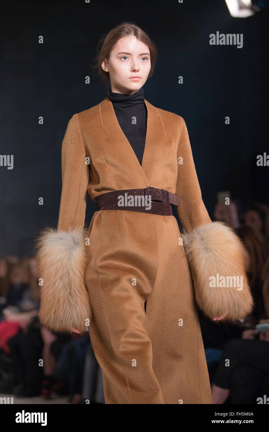 Kings Cross, London 23rd February 2016. Amanda Wakeley shows her Autumn Winter collection 2016 ...