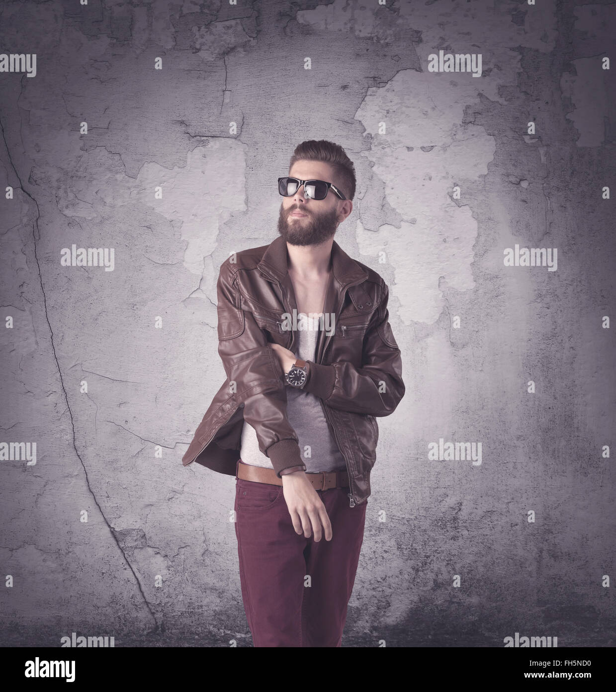 Handsome hipster in fashion clothing Stock Photo - Alamy