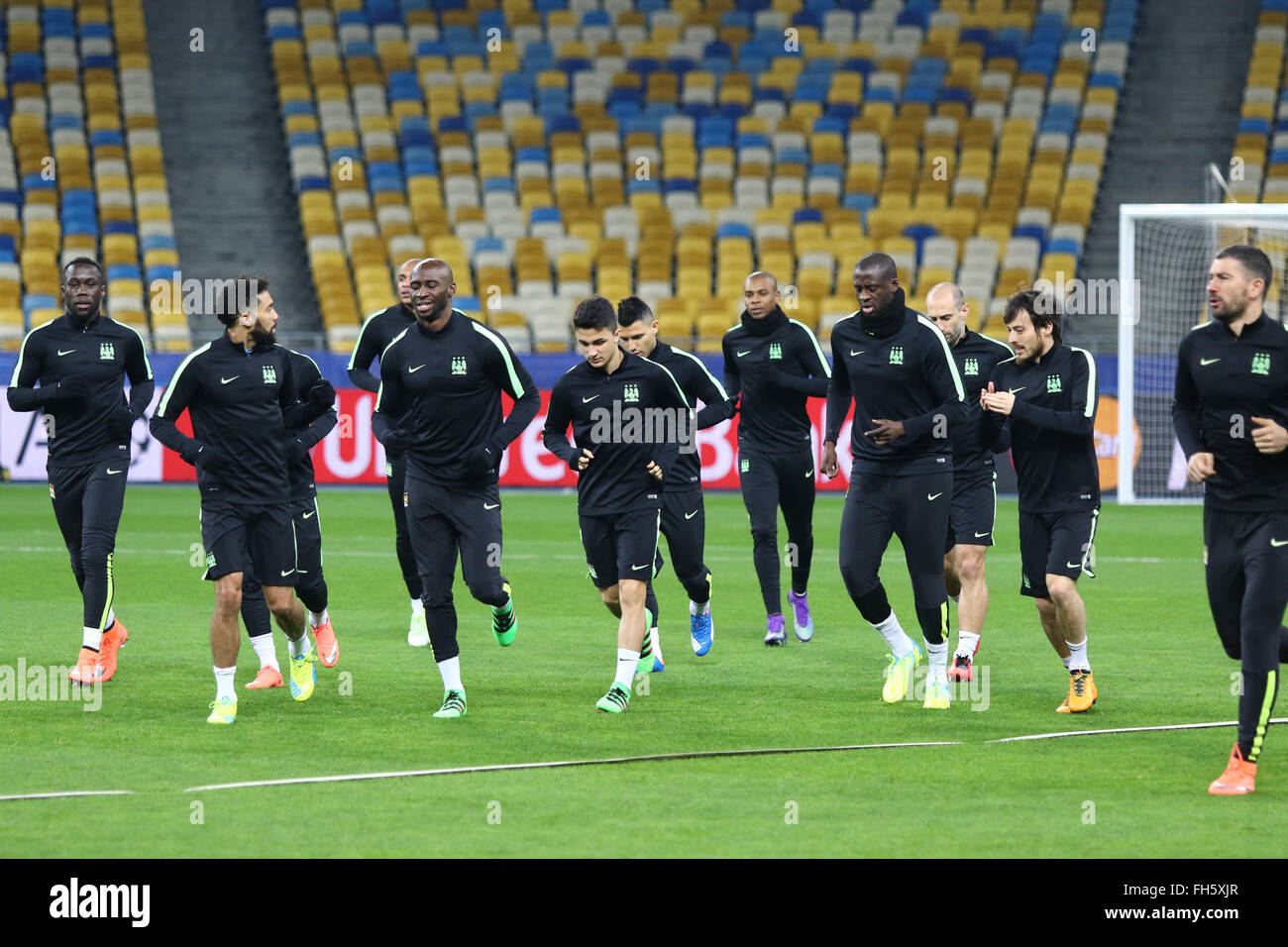 Manchester city champions league hi-res stock photography and images ...
