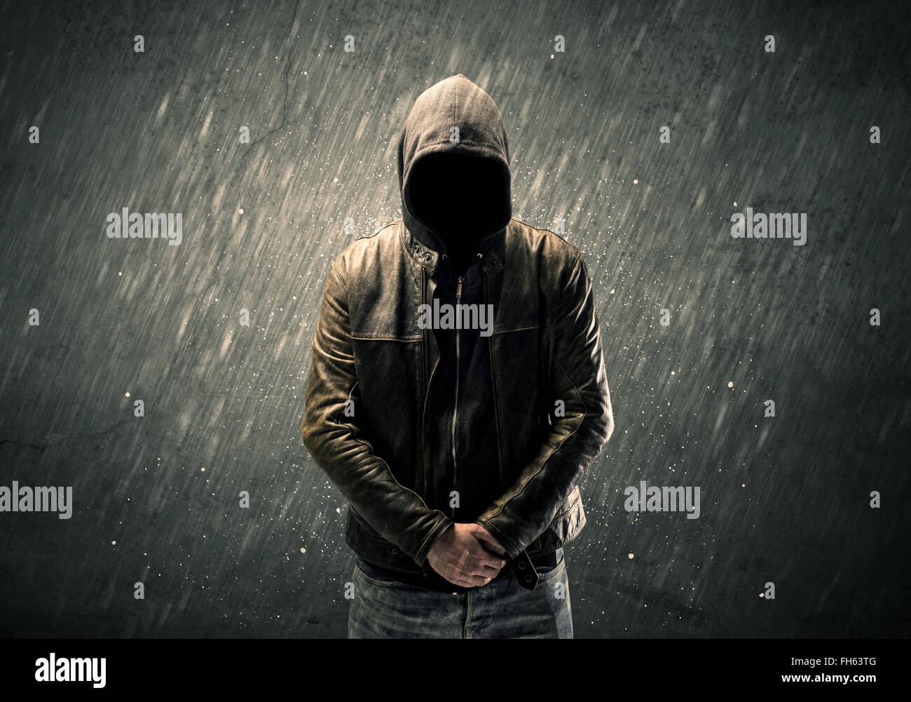 Faceless guy standing in hoodie hi-res stock photography and images - Alamy