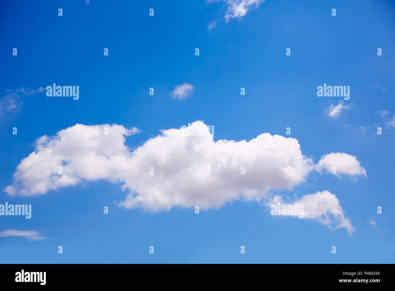 Single big cumulus cloud in blue summer sky Stock Photo - Alamy