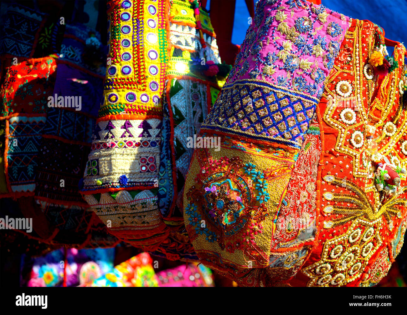 Indian fabric mirror High Resolution Stock Photography and Images - Alamy