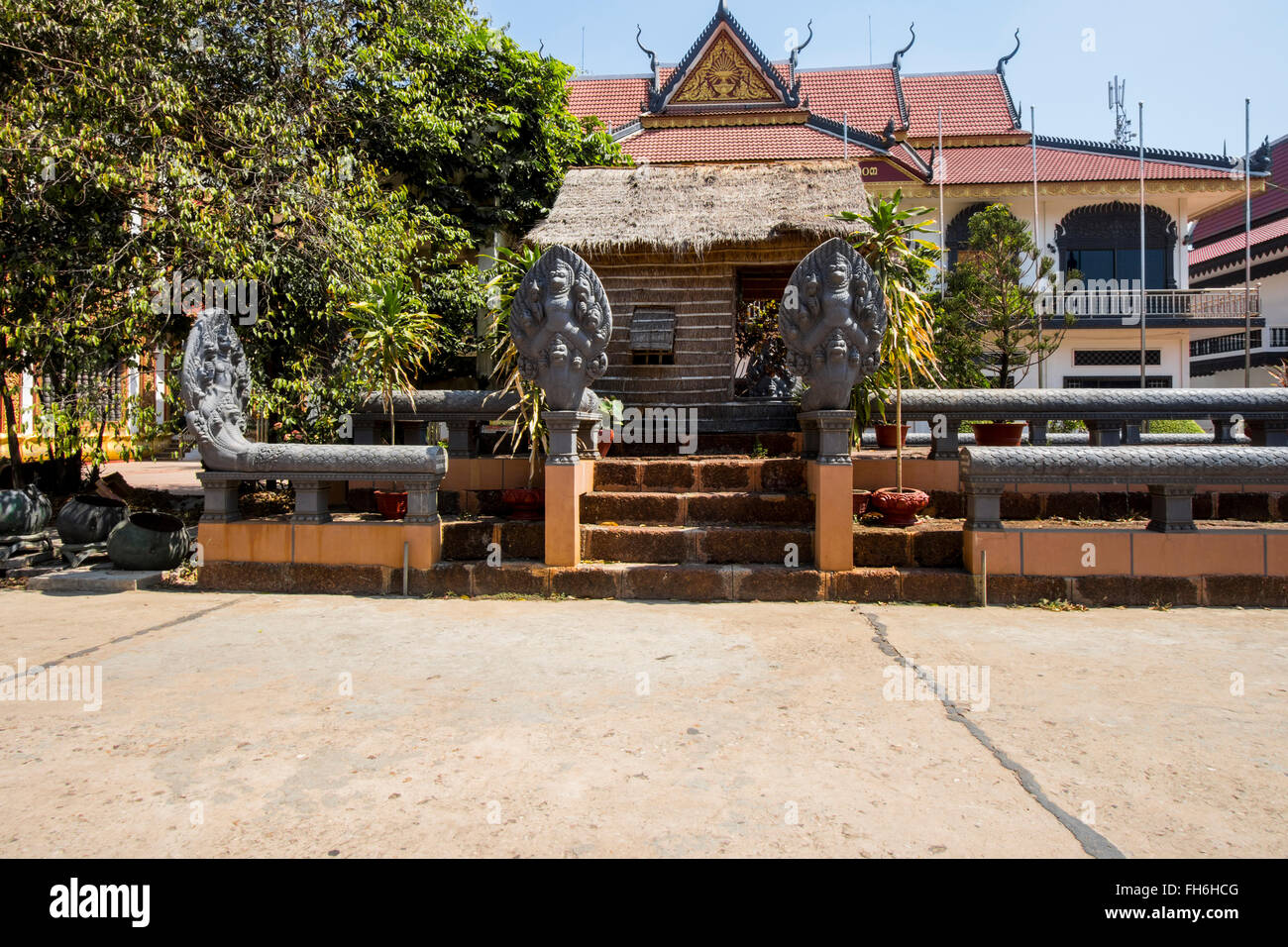 Wat Preah prom Rath Buddhist Temple Siem Reap Cambodia Stock Photo - Alamy