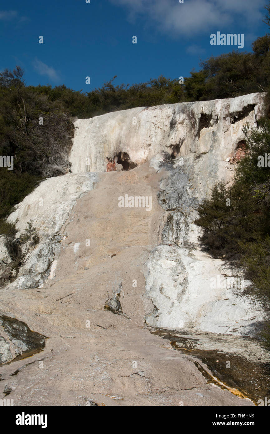 Sinter terraces hi-res stock photography and images - Alamy