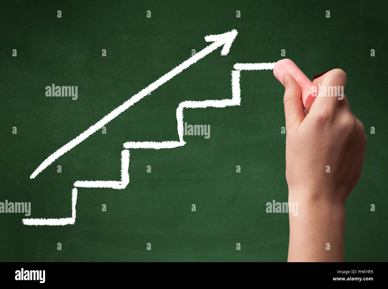 Hand drawing steps on blackboard Stock Photo - Alamy