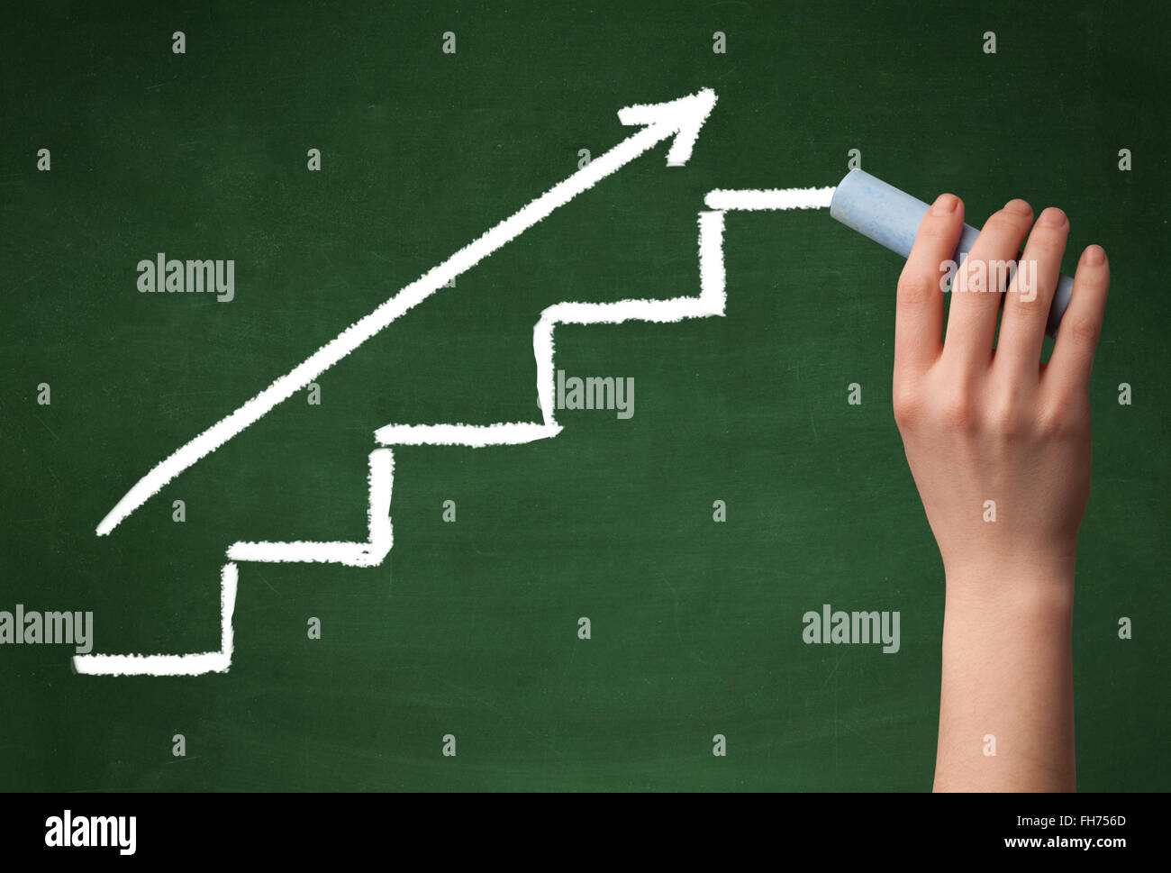 Hand drawing steps on blackboard Stock Photo - Alamy