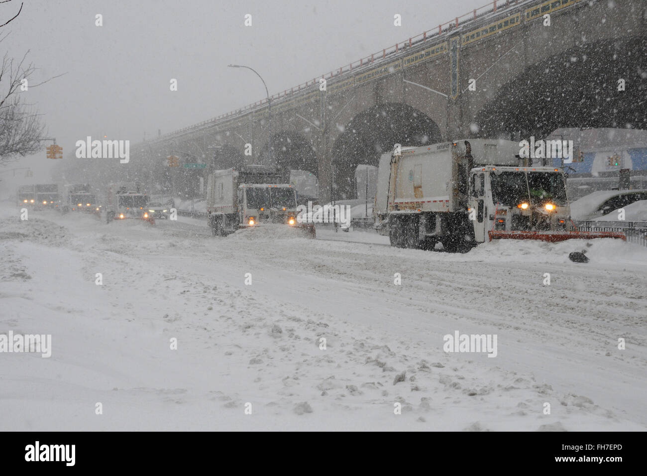 Winter Storm Jonas causes blizzard conditions, with up to two feet of ...