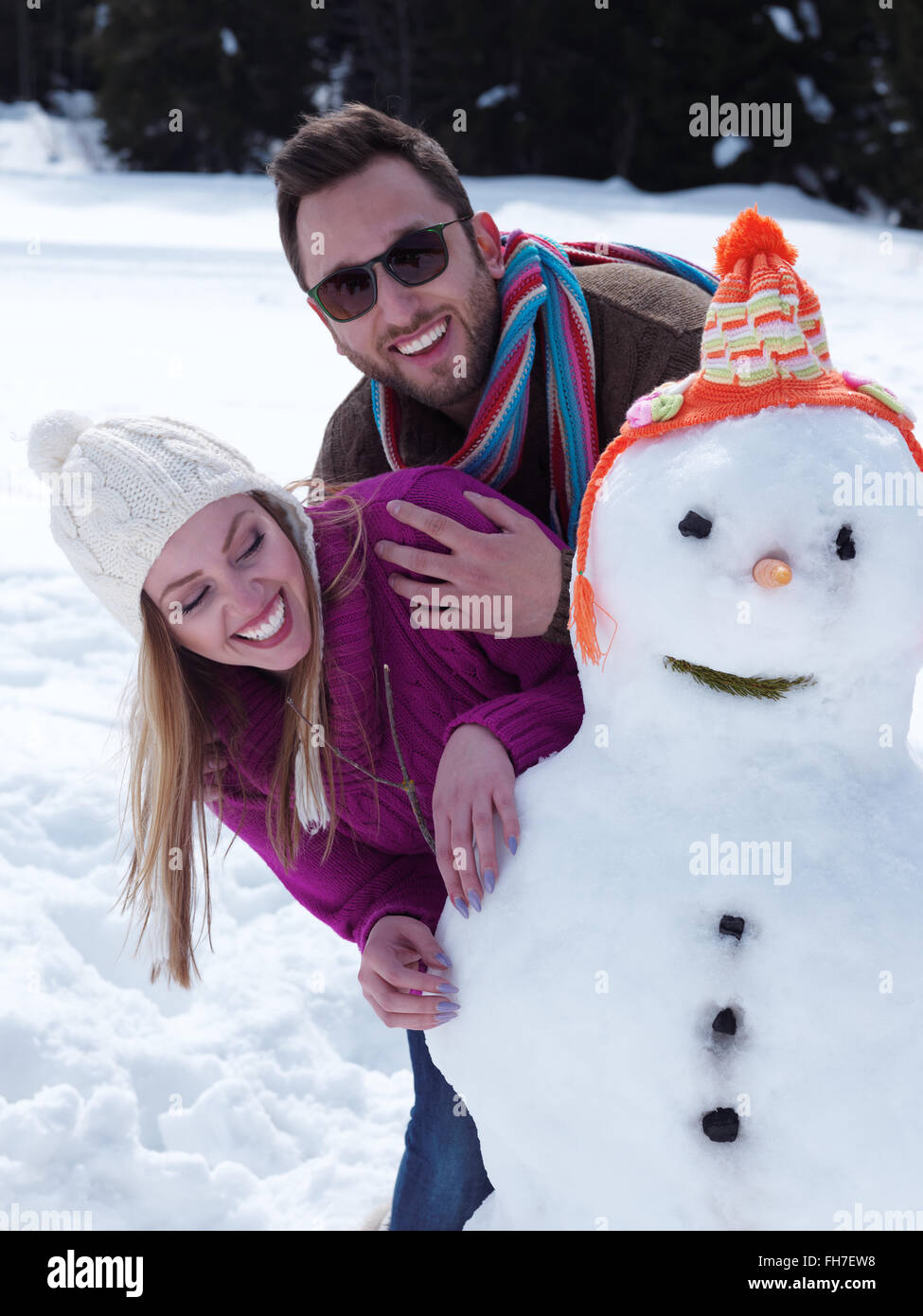 Outdoor portrait teenage couple hi-res stock photography and images - Alamy