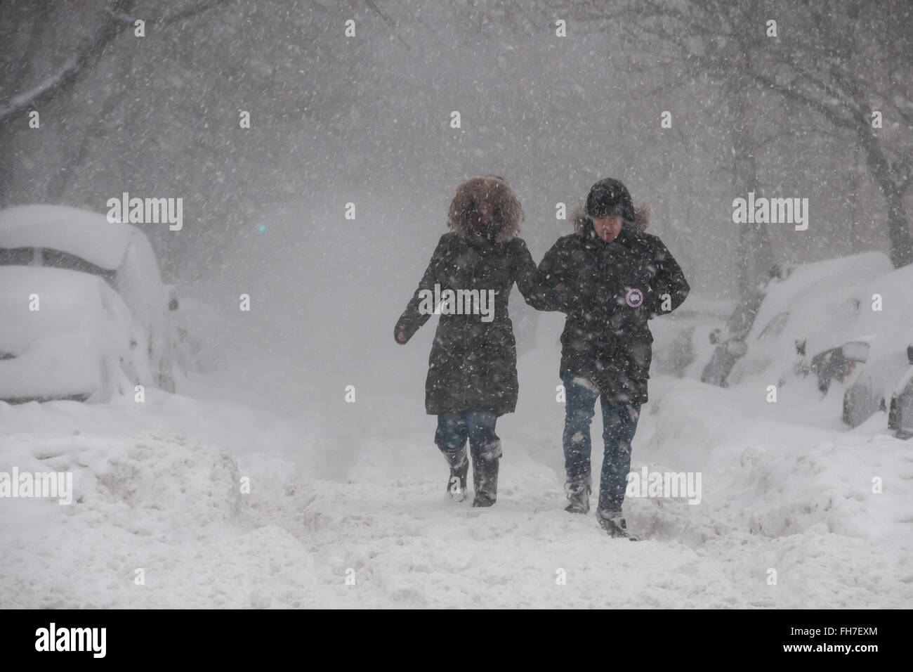 Winter Storm Jonas causes blizzard conditions, with up to two feet of ...