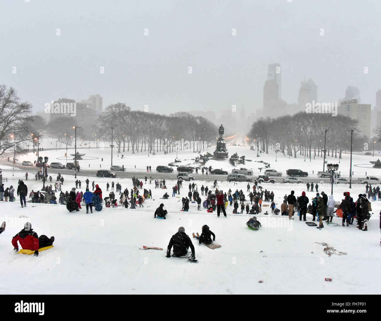 Blizzard in Philly Art Museum with sledders on the famed Rocky Steps ...
