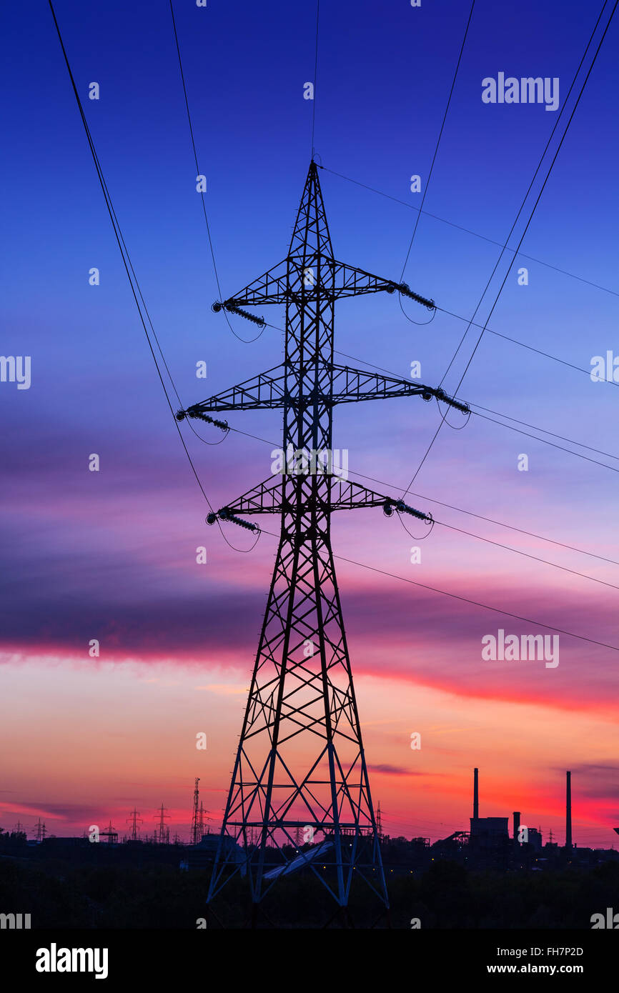 Power voltage hi-res stock photography and images - Alamy