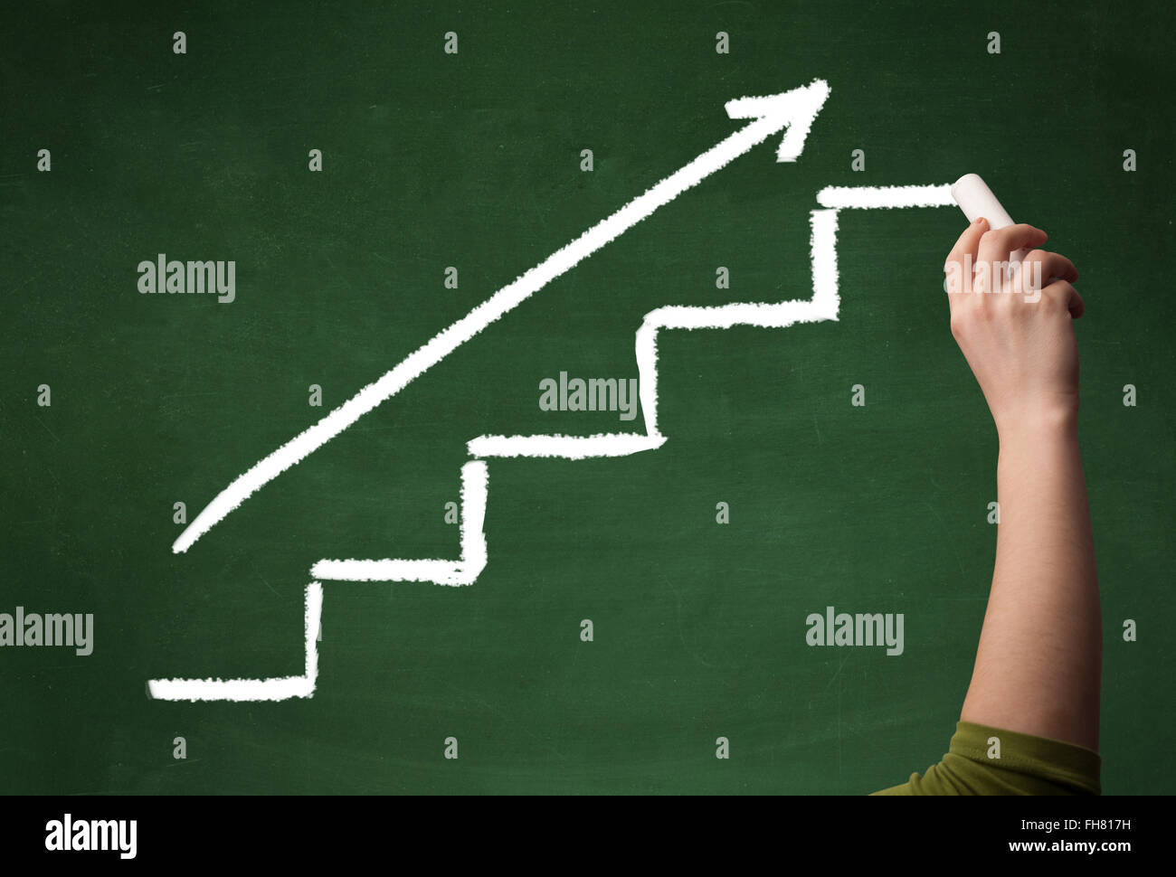 Hand drawing steps on blackboard Stock Photo - Alamy