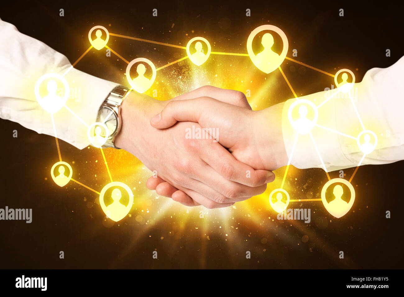 Social netwok connection handshake Stock Photo - Alamy