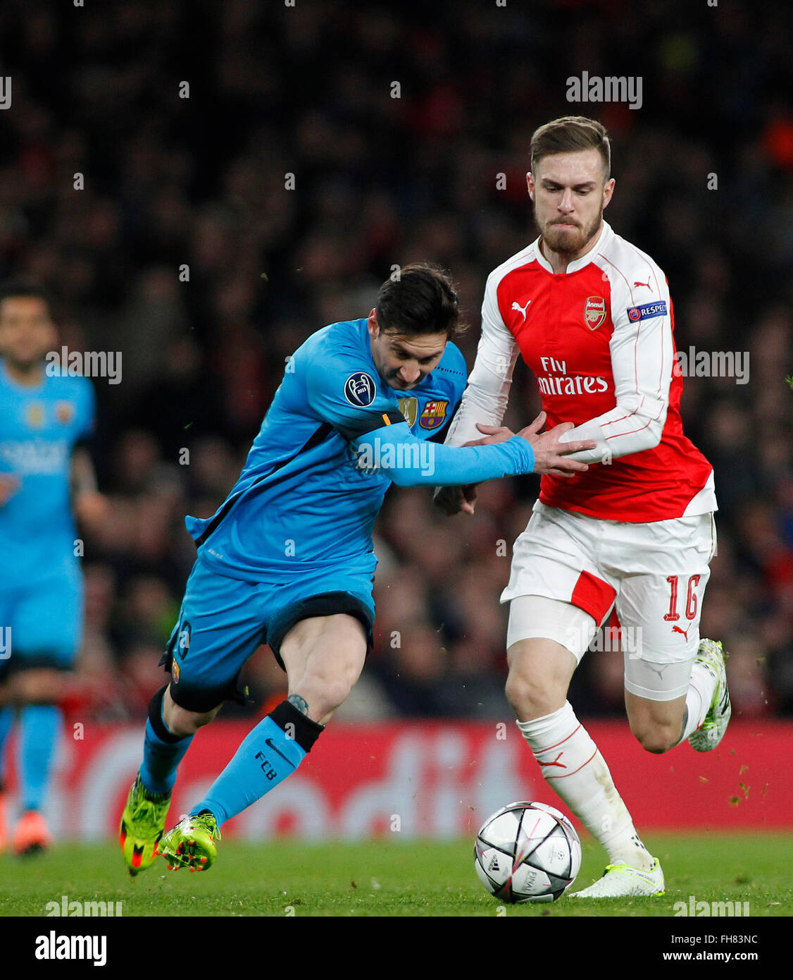 Emirates stadium lionel messi hi-res stock photography and images - Alamy