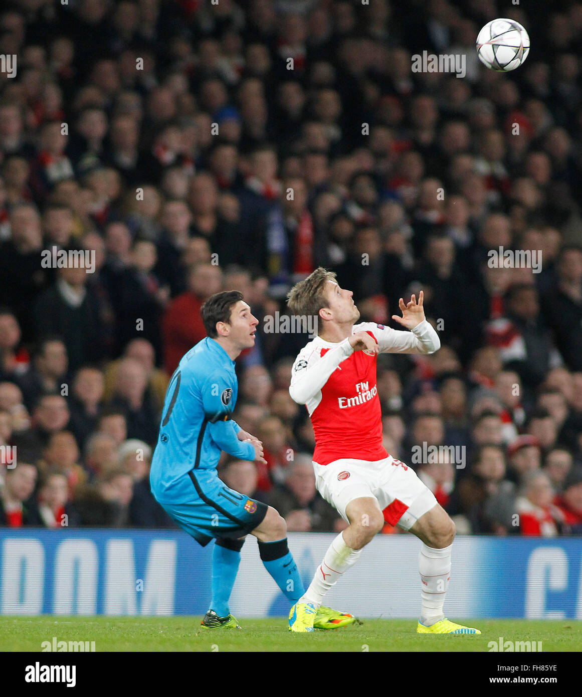 Emirates stadium lionel messi hi-res stock photography and images - Alamy