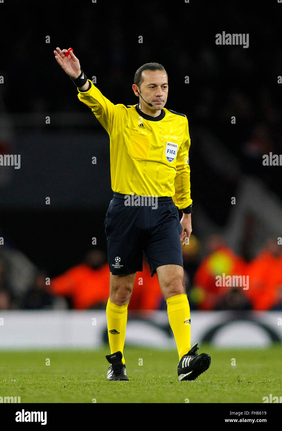 Referee cuneyt cakir during the uefa champions league hi-res stock ...