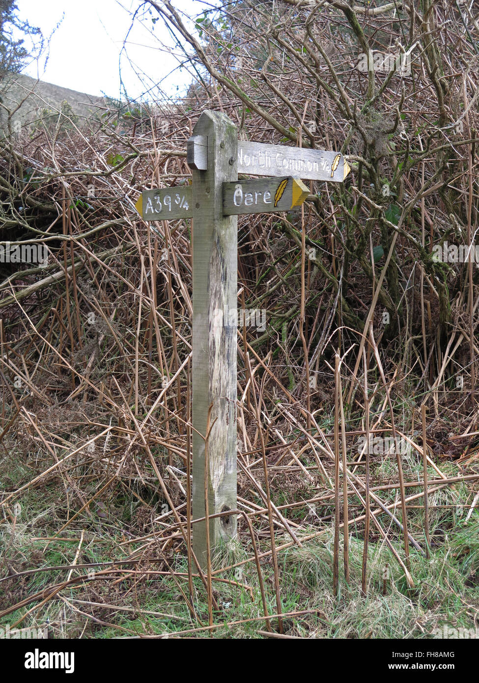 Exmoor: footpath sign in Oare Valley Stock Photo - Alamy