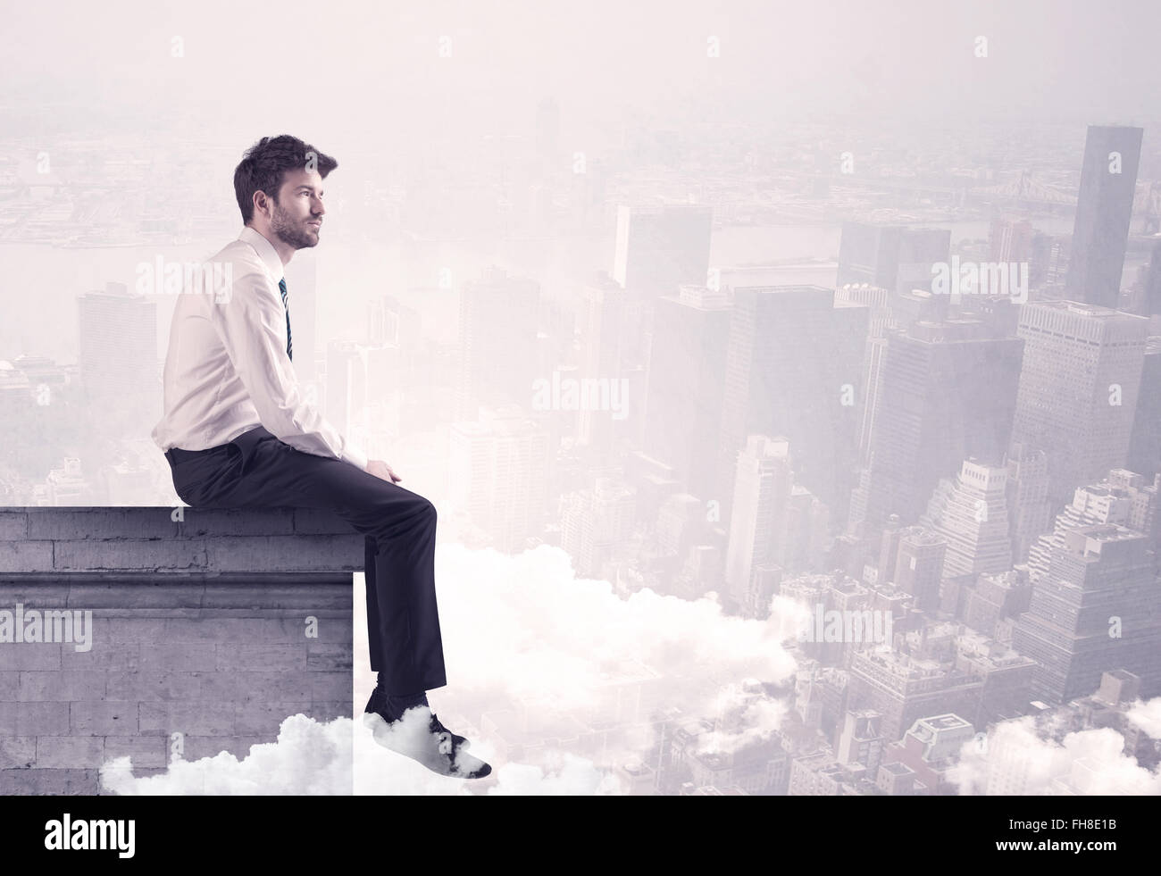 Edge of building view hi-res stock photography and images - Alamy