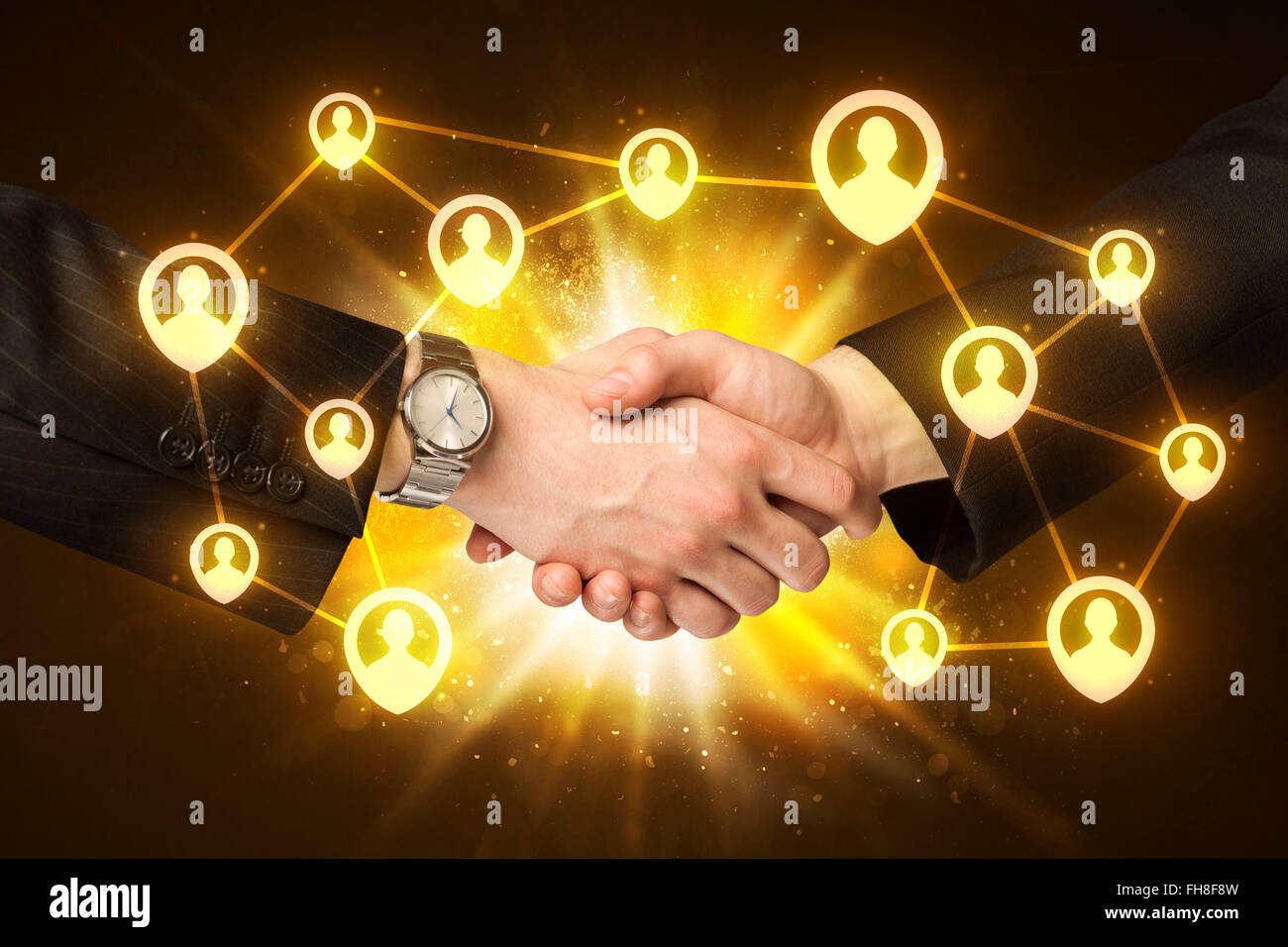 Social netwok connection handshake Stock Photo - Alamy