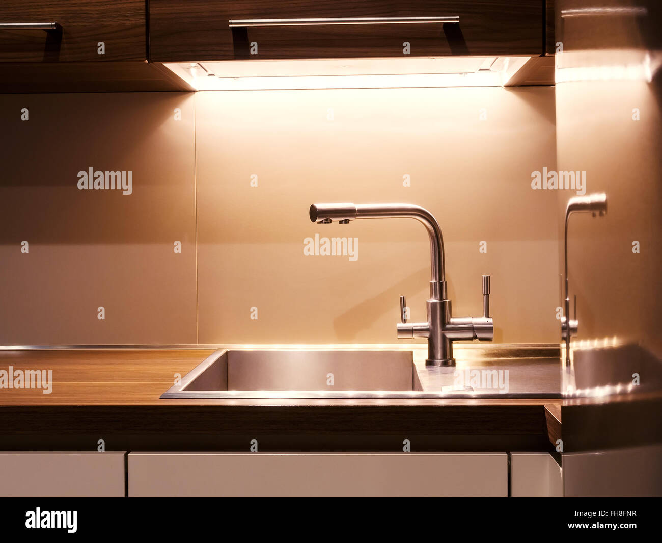 Kitchen sink faucet stainless hi-res stock photography and images - Alamy