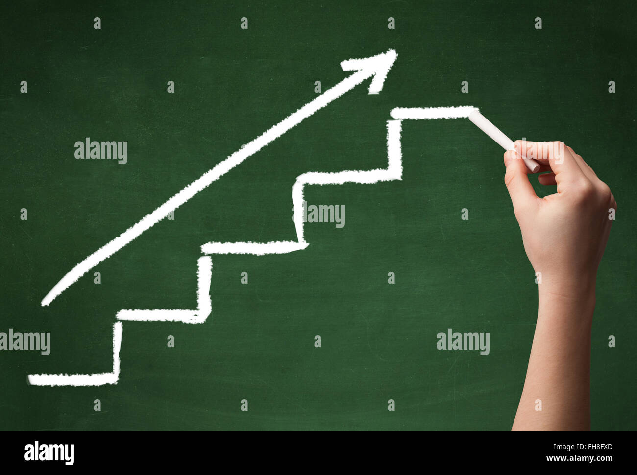 Hand drawing steps on blackboard Stock Photo - Alamy
