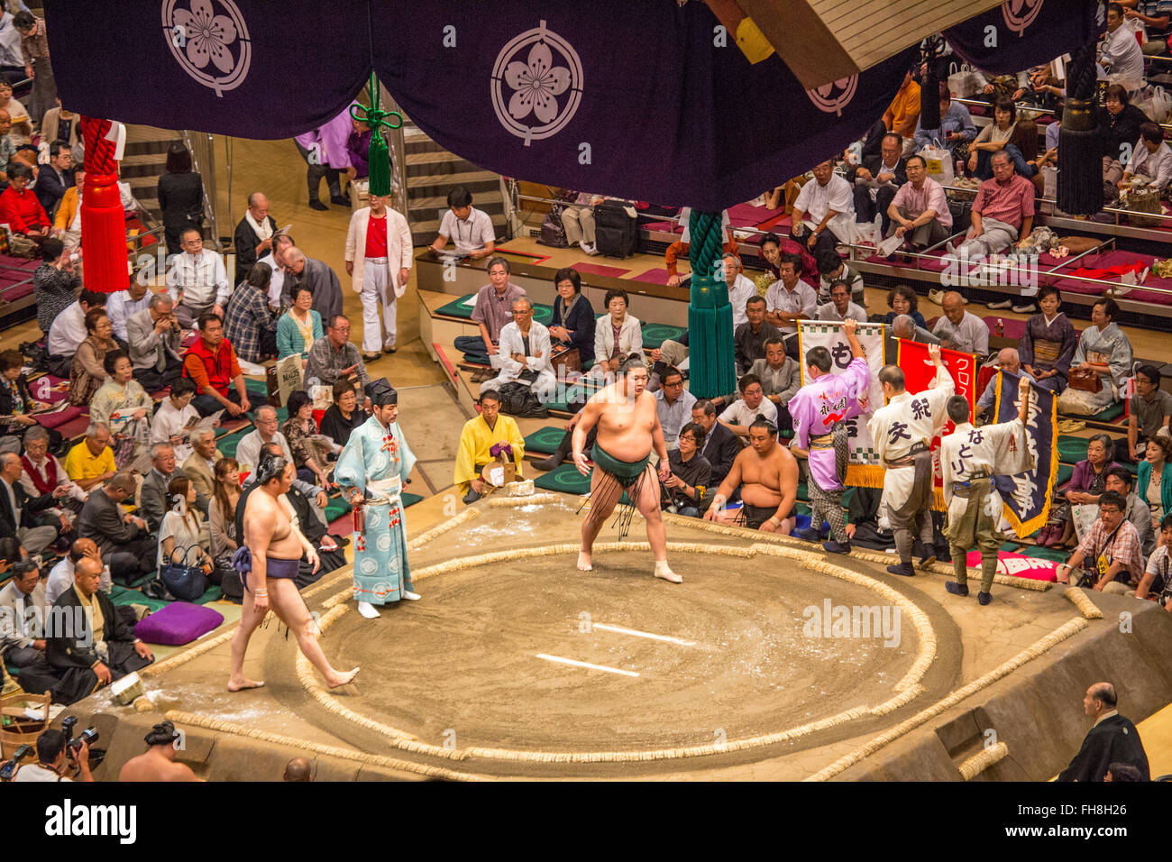 Sumo tournament hi-res stock photography and images - Alamy