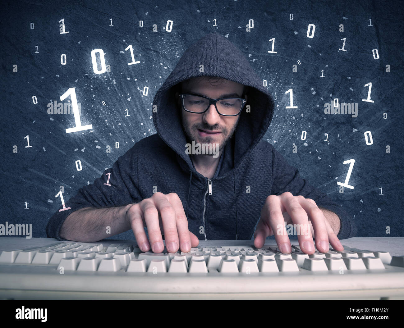 Online intruder hi-res stock photography and images - Alamy