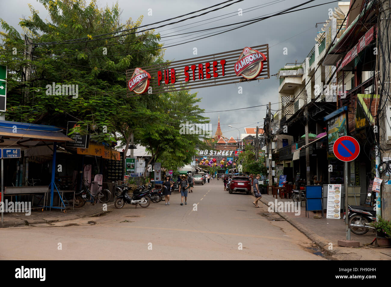 Pub Street entrance sign Siem Reap, Cambodia Stock Photo - Alamy