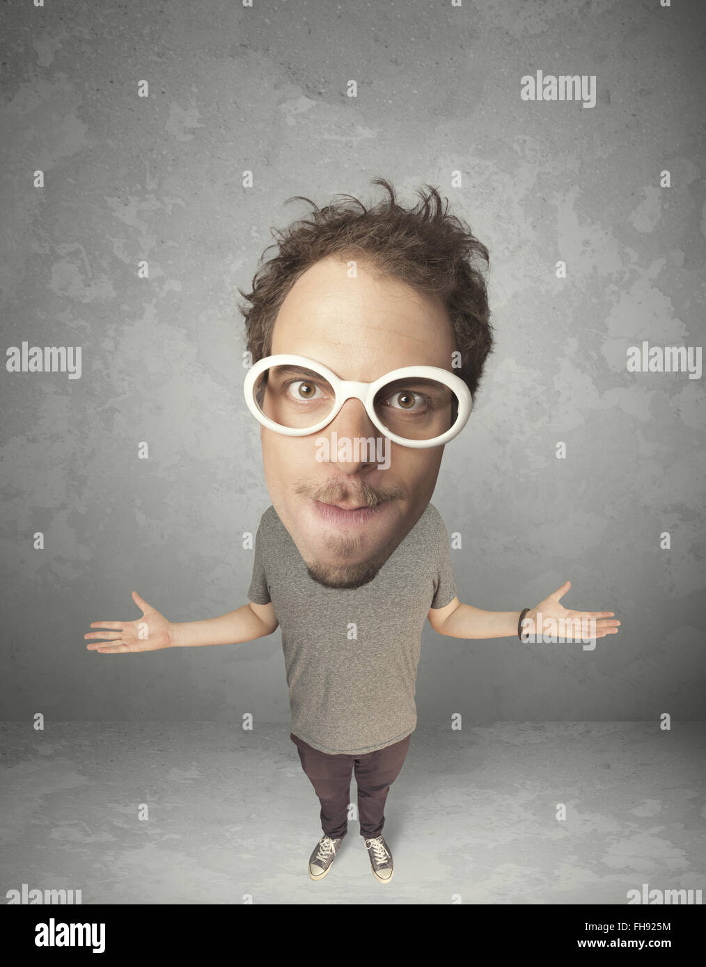 Funny person with big head Stock Photo - Alamy