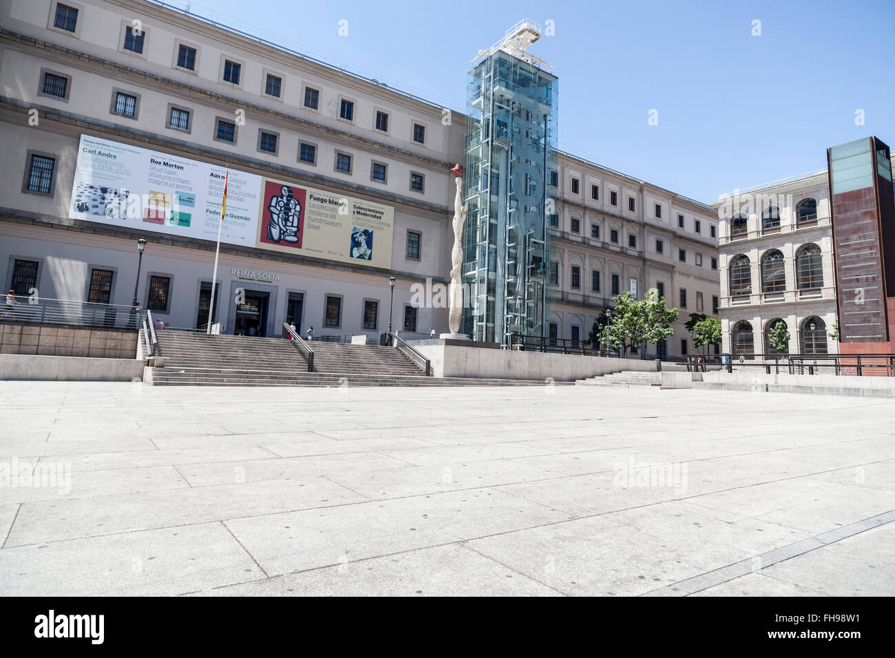 Museo museo reina sofia hi-res stock photography and images - Alamy