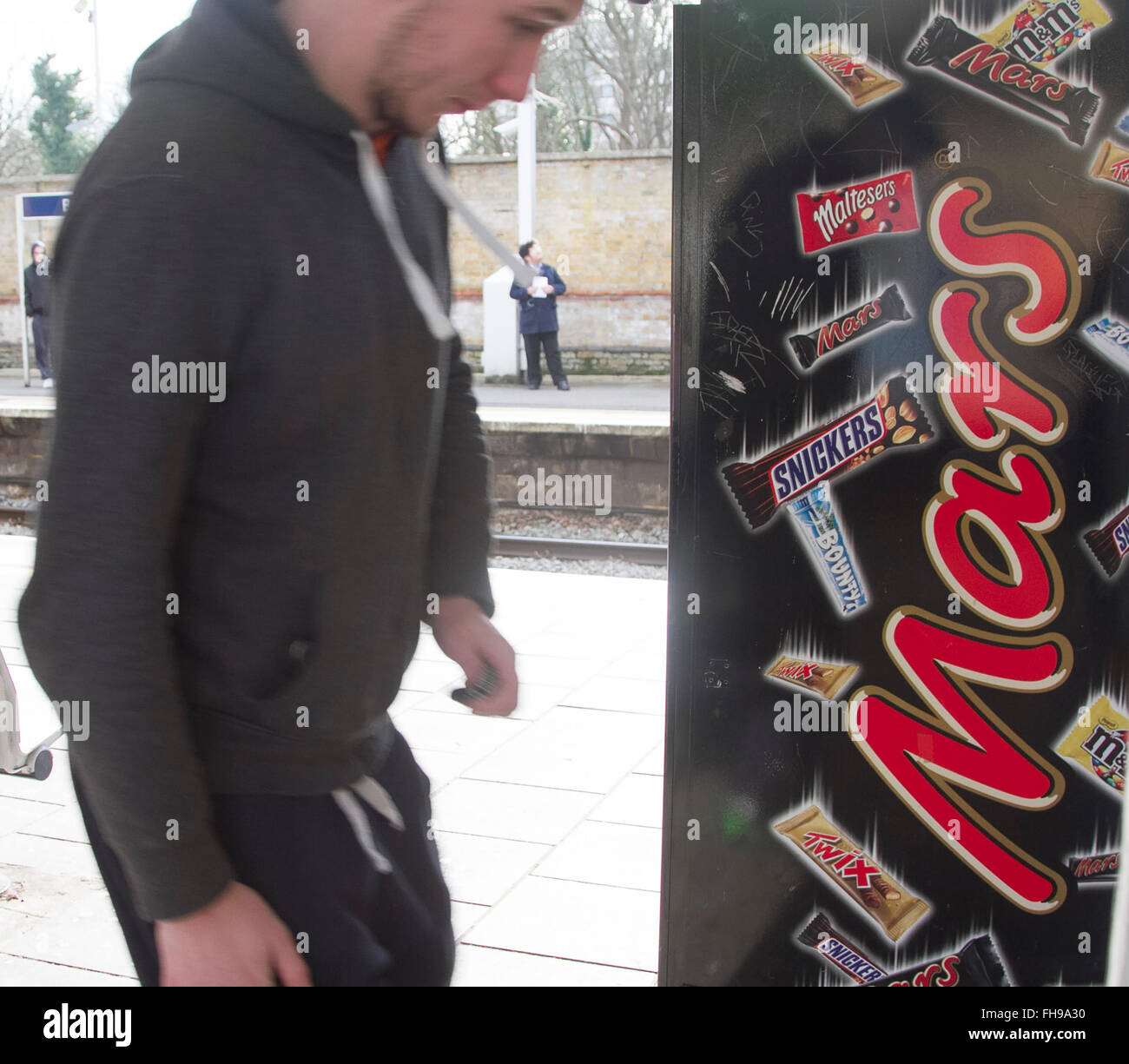 Mars recalls chocolate bars hi-res stock photography and images - Alamy