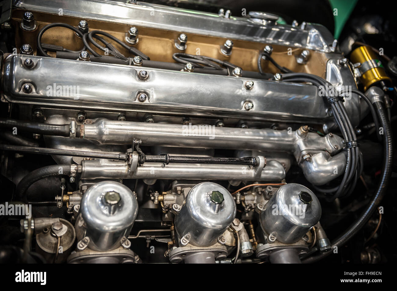 Close up of a vintage chrome car engine Stock Photo - Alamy