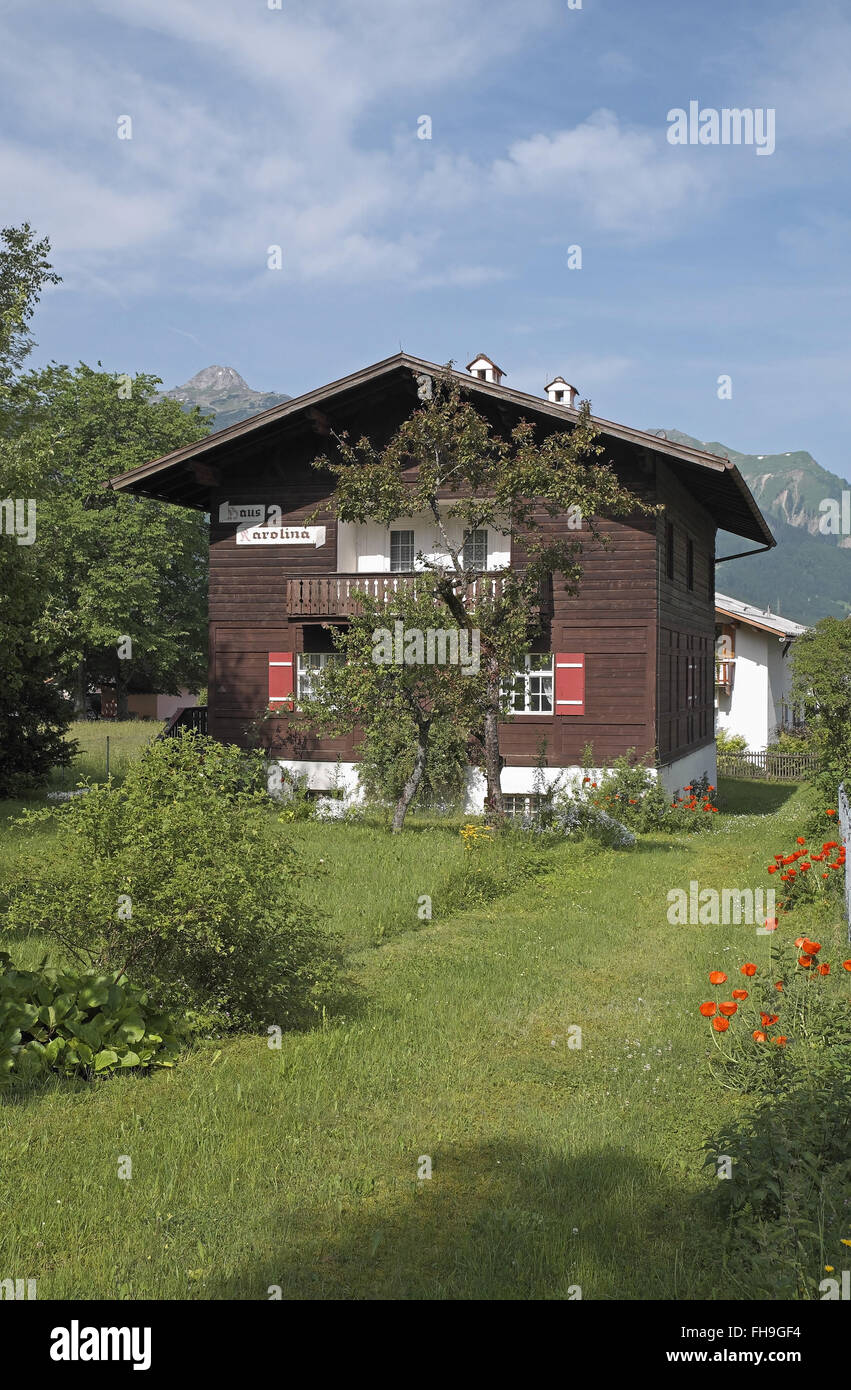 Traditional austrian house hi-res stock photography and images - Alamy