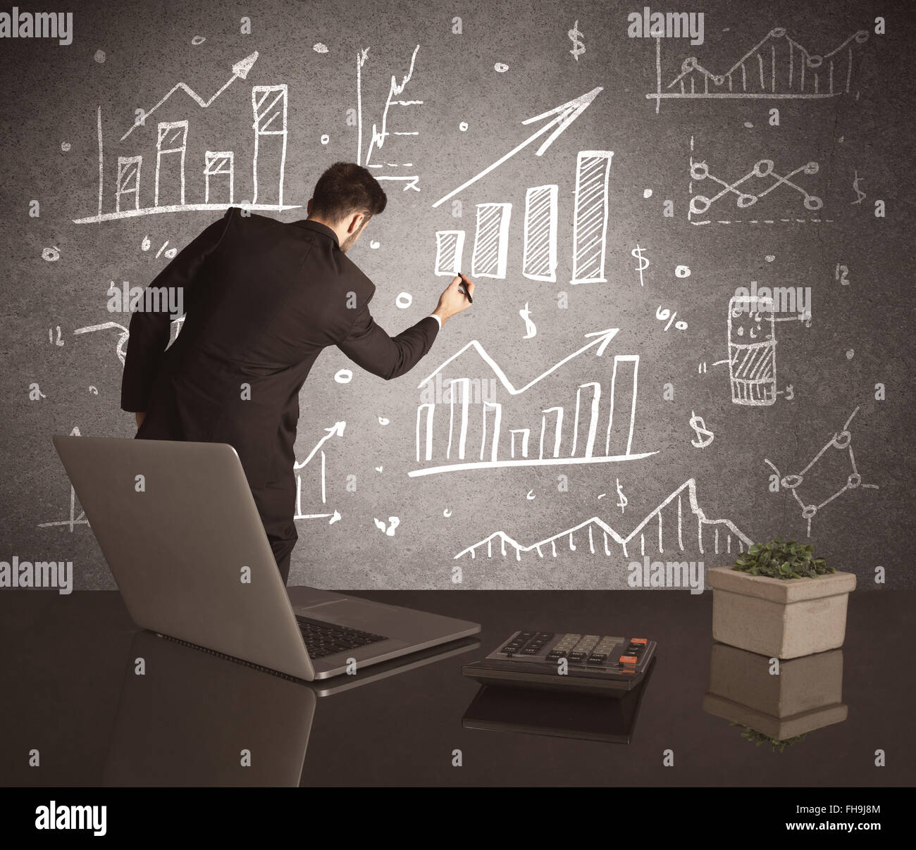 Drawing sales charts hi-res stock photography and images - Alamy