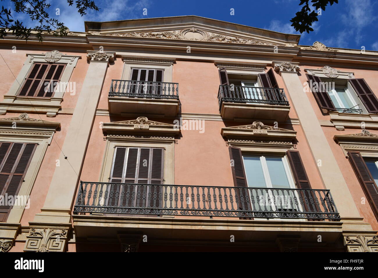 Majorca building hi-res stock photography and images - Alamy
