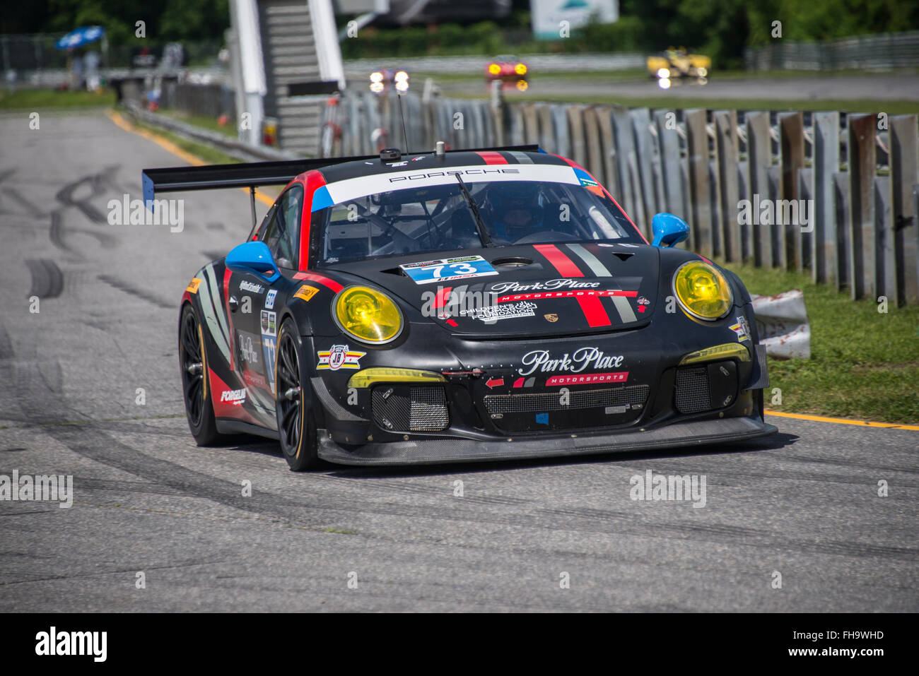 Pit row hi-res stock photography and images - Alamy